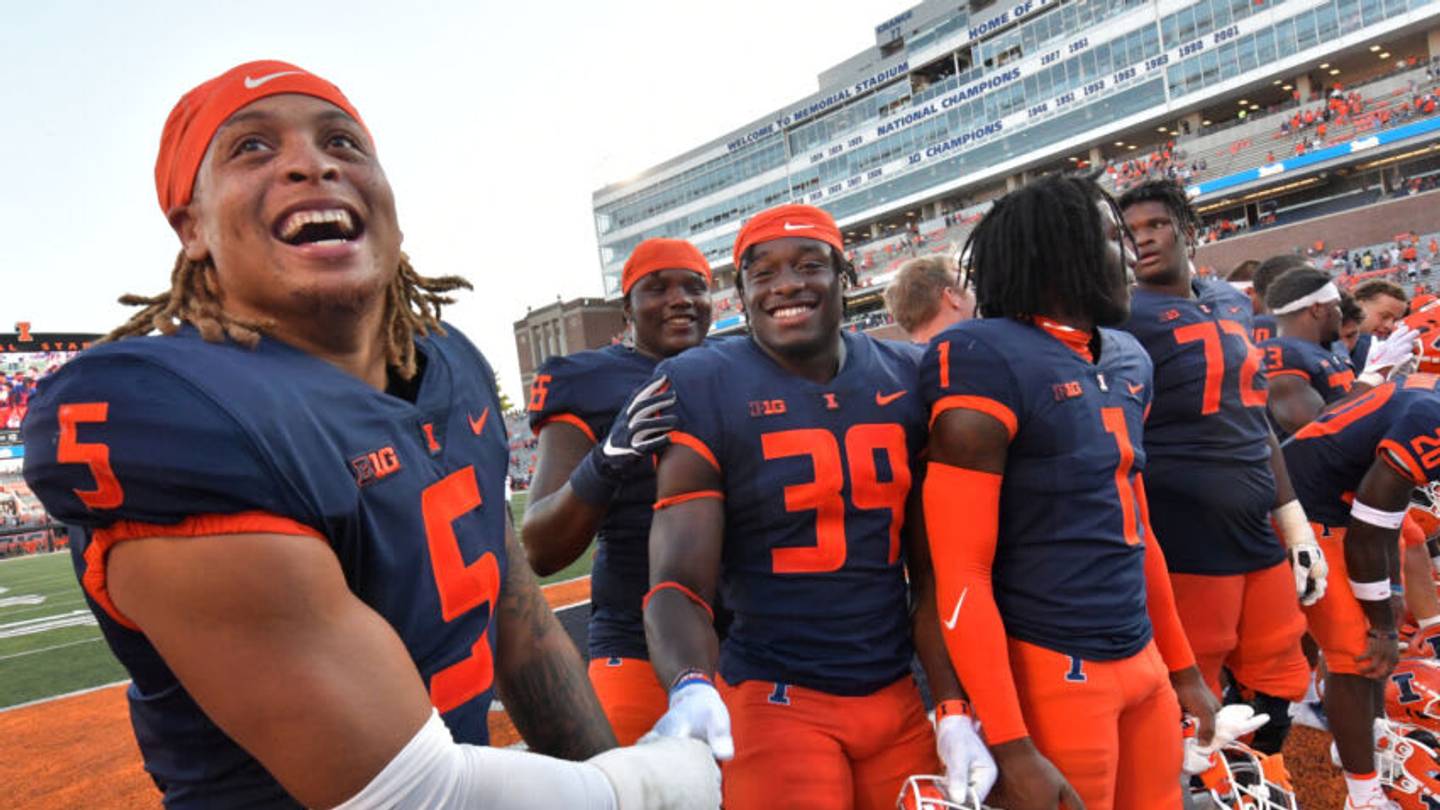 Illinois Football: 5 observations from the Illini win over Wyoming