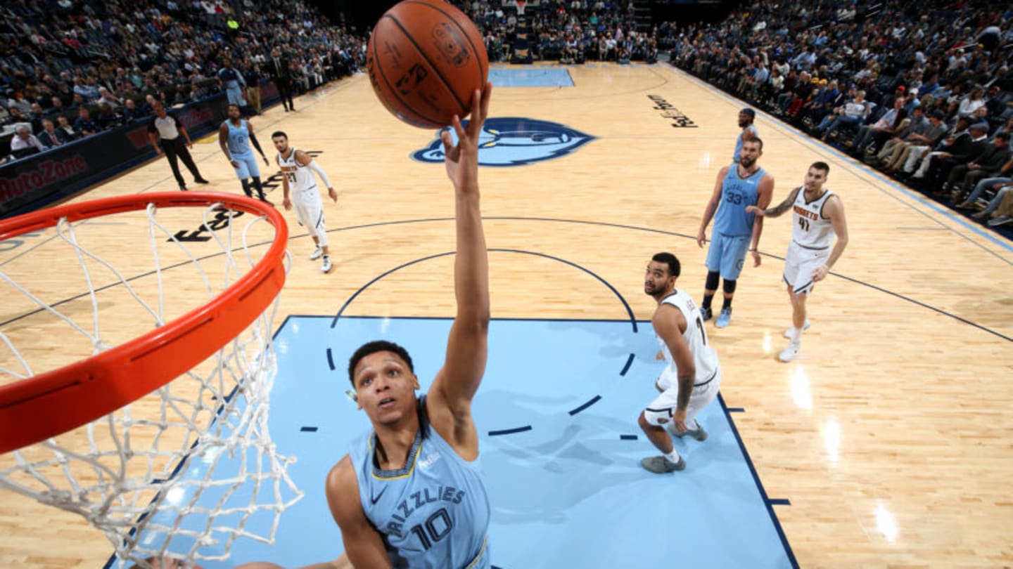 Memphis Grizzlies: Ivan Rabb Continues To Shine In Starting Role