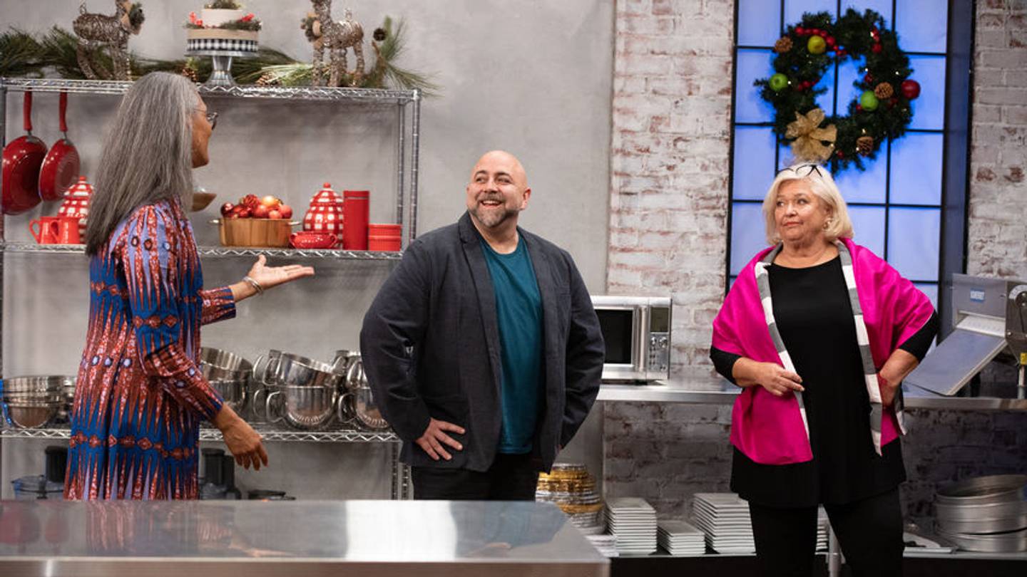 Holiday Baking Championship winner unwrapped the ultimate holiday gift
