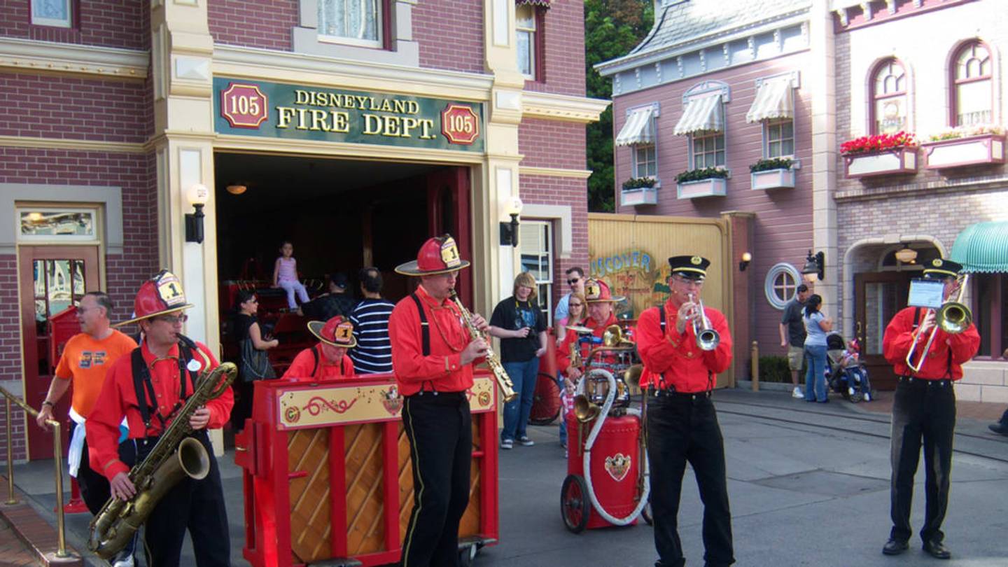 15 Amazing Firehouses You Can Visit