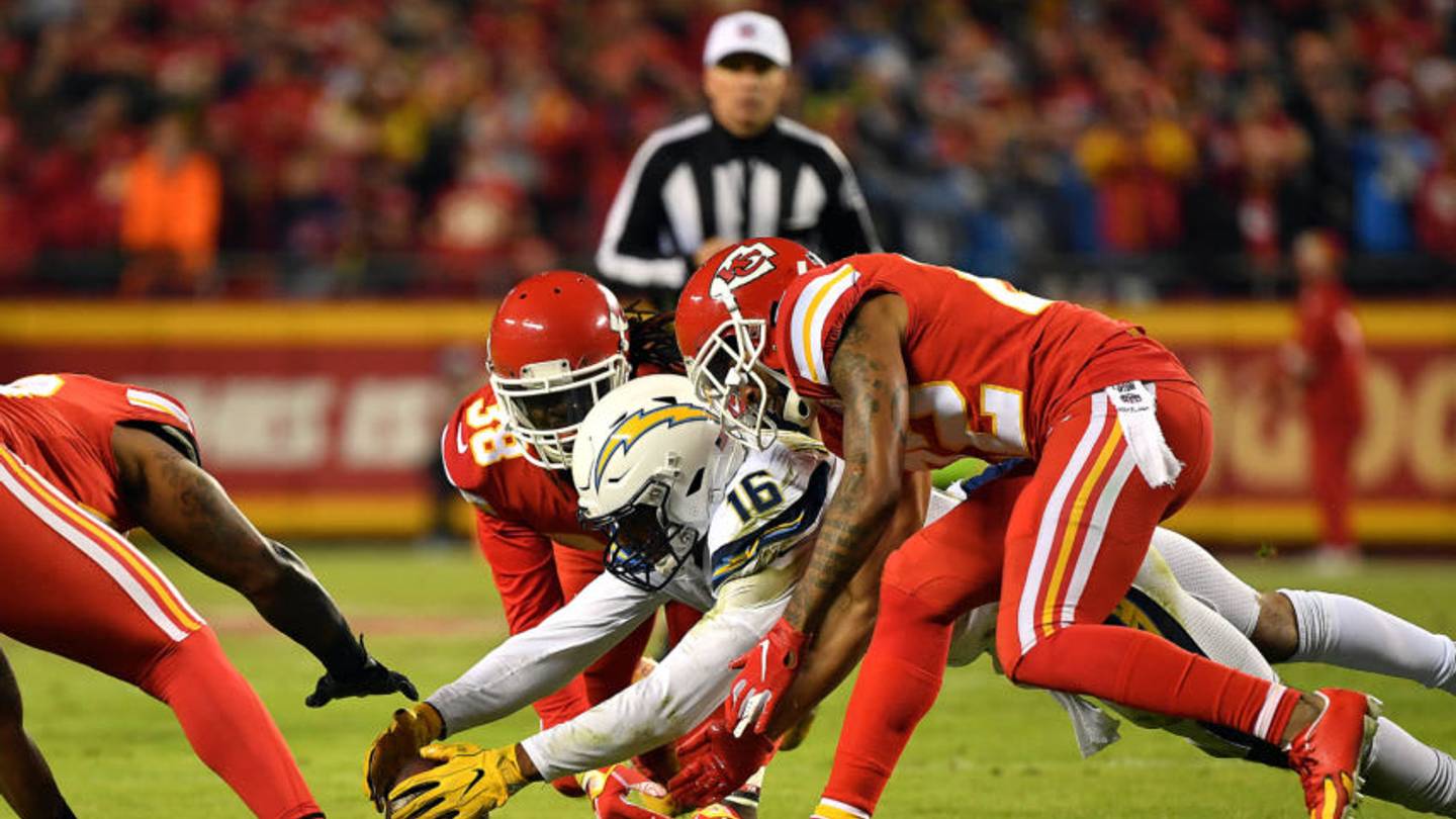 Several former Chiefs lose jobs around the NFL with roster cuts