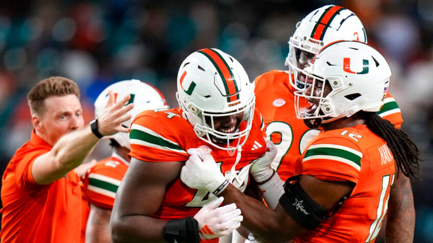 Miami football edge rusher production elite despite injuries