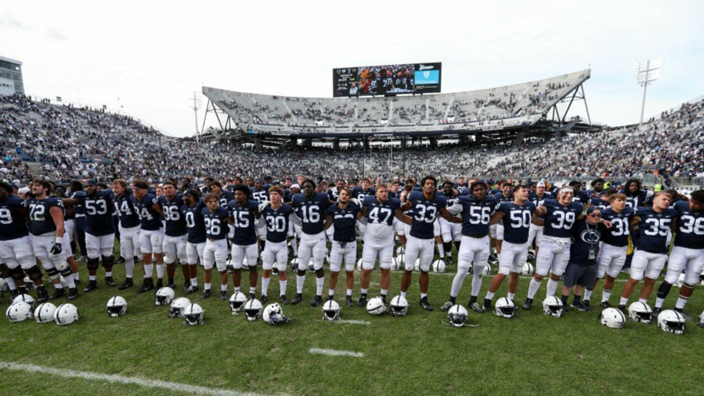 Penn State Football stripe out: Should my section wear blue or white?