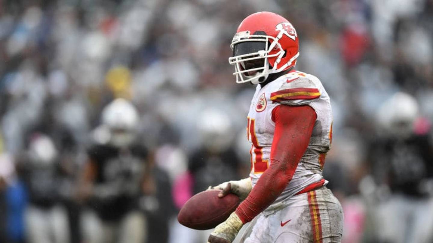 Tamba Hali returns to Kansas City Chiefs at perfect time