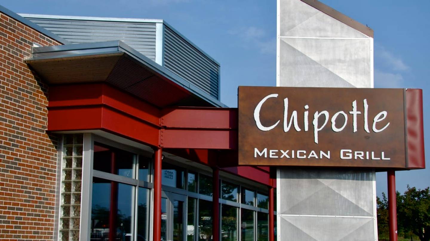 The Origin Stories of 25 of Your Favorite Fast Food Chains