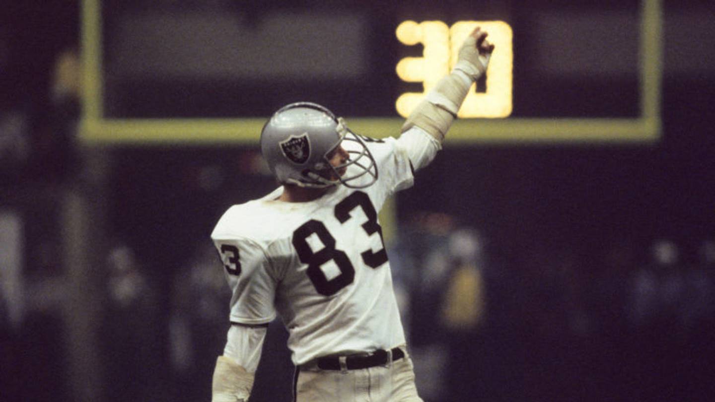 89 days to Miami football: Ted Hendricks first UM superstar defender