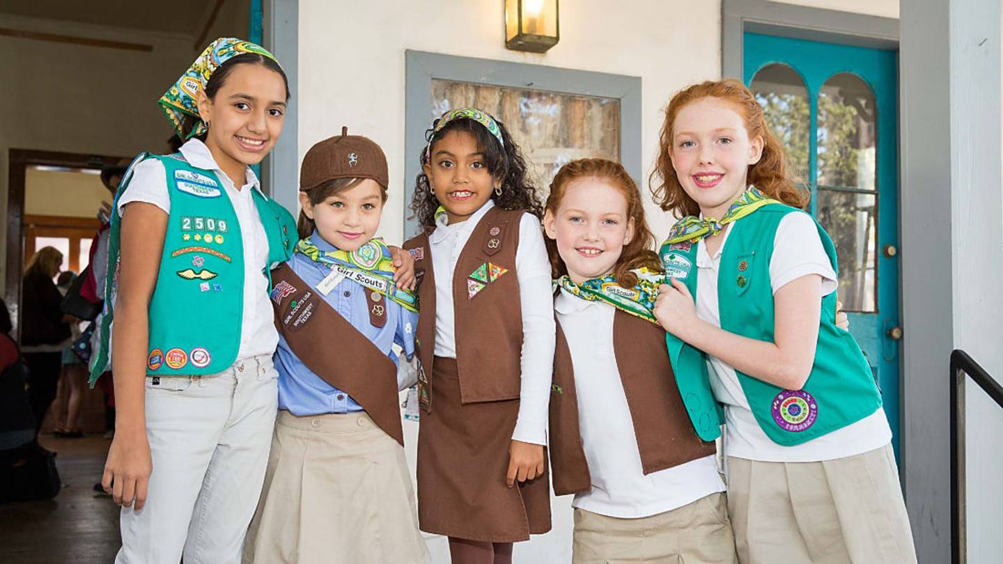 8 Fascinating Facts About Girl Scouts