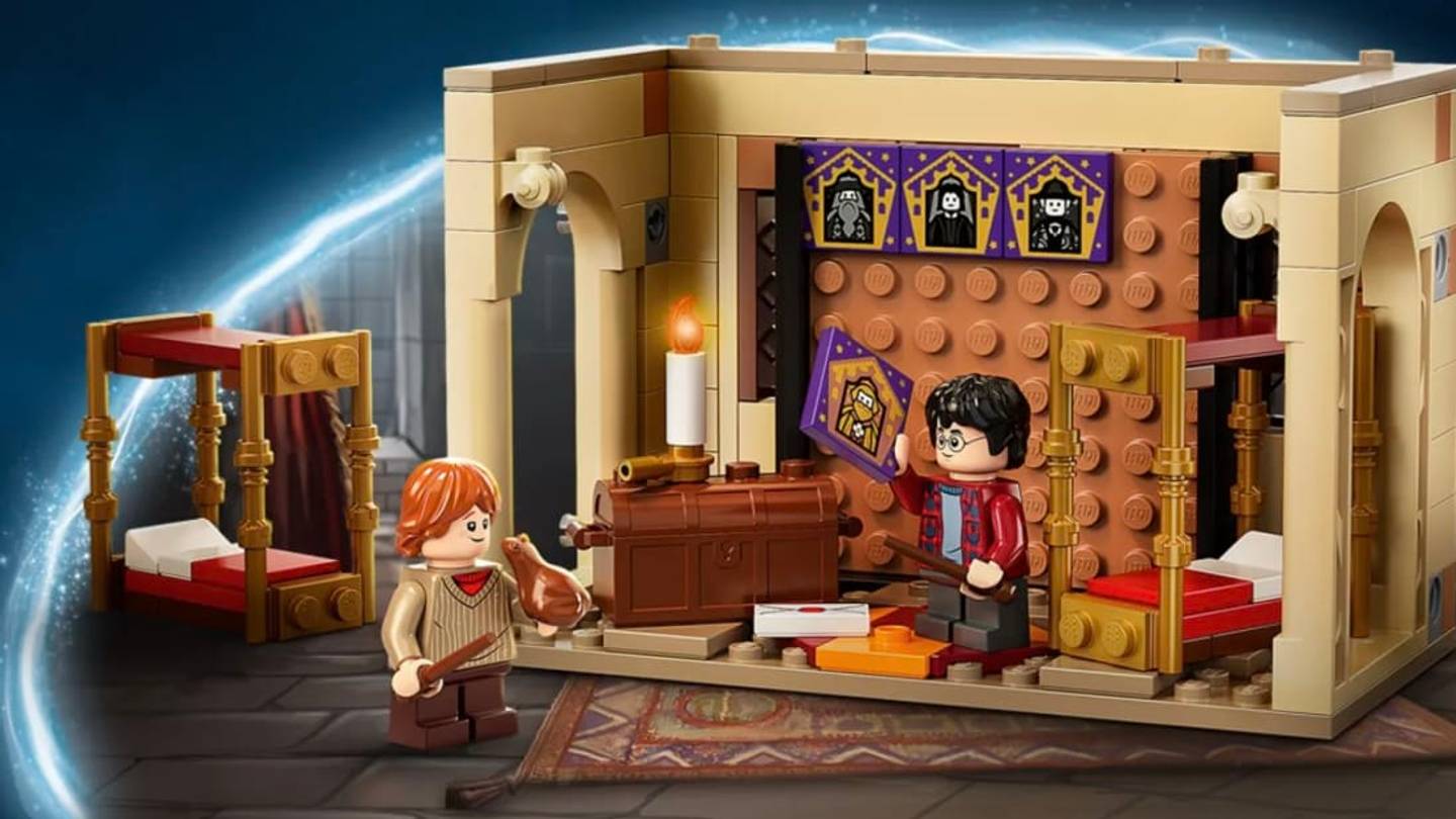 Expand Your LEGO Wizarding World Collection With a Free Gryffindor ...