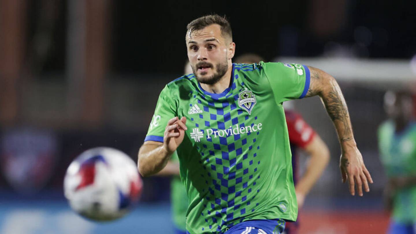 Seattle Sounders Overcome Challenges and Advance in MLS Cup Playoffs