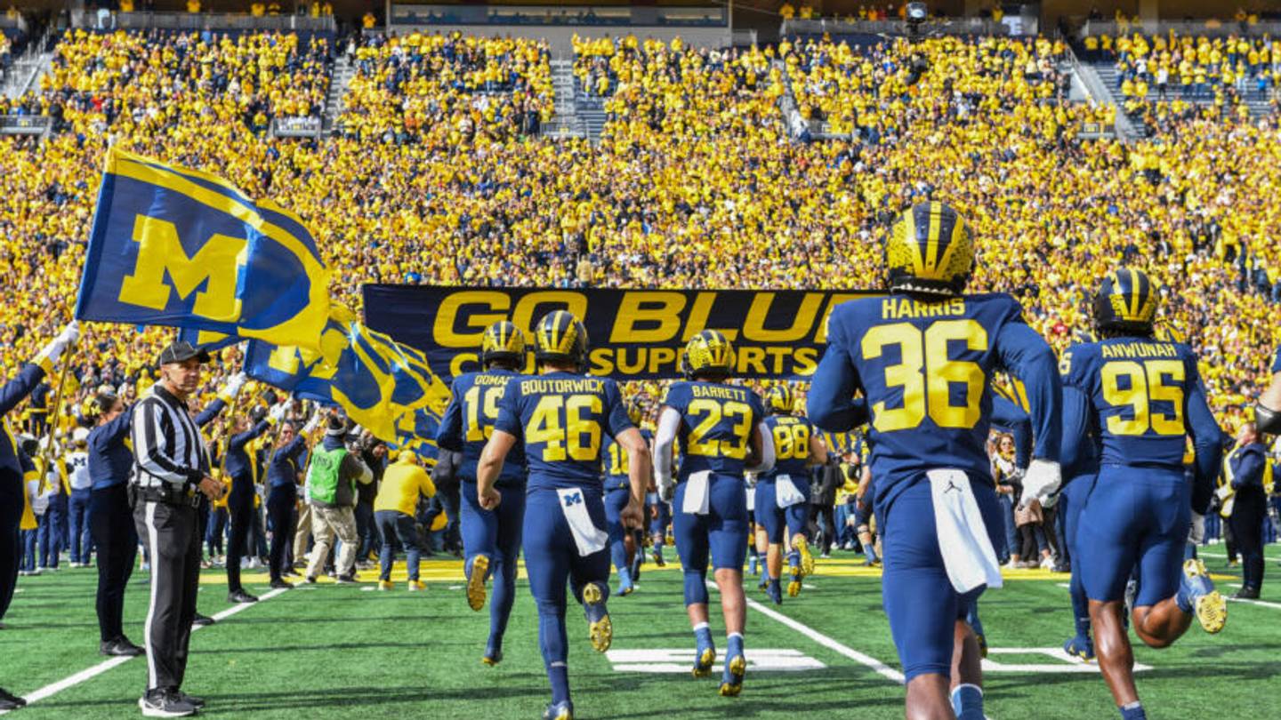 Why is Michigan Stadium called The Big House?