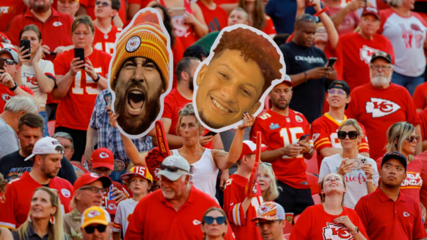 Reddit sleuths think a Chiefs super-fan is also a famous bank robber
