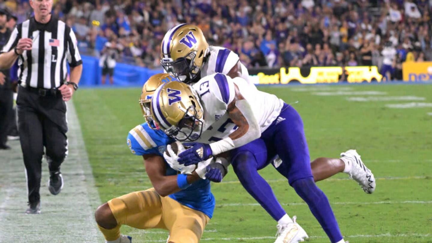Washington football’s secondary shines with rising stars