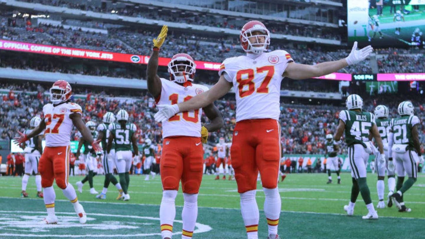 KC Chiefs are top heavy on offense and that needs to change