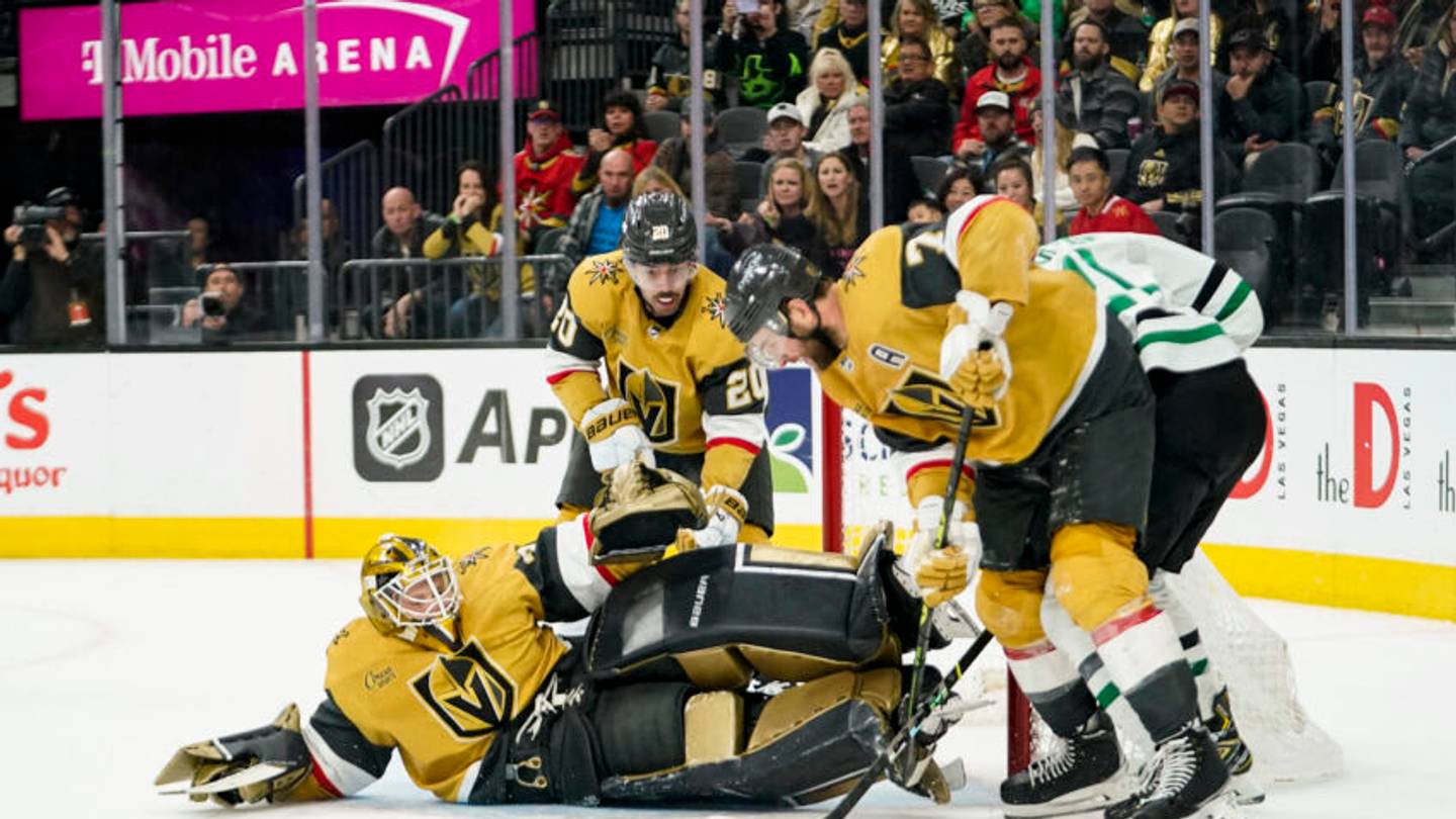 Brossoit gets the save of the year in a 3-2 shootout loss to Stars