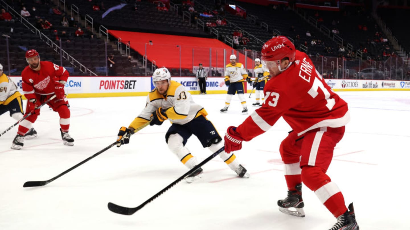 Red Wings Win 5-2 as Sam Gagner Nets Hat Trick
