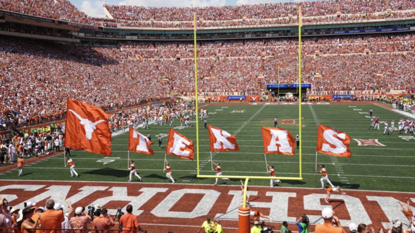 Texas football sets return visit with 4-Star EDGE priority Danny Okoye