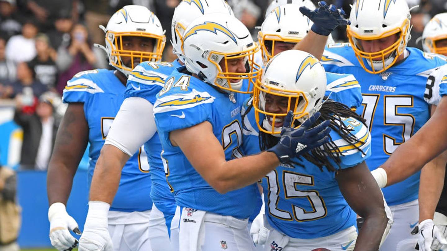 Chargers’ new logo is perfect with powder blue and lightning bolt