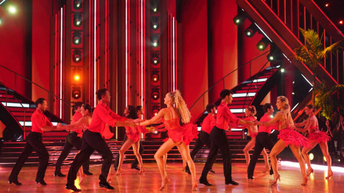 Dancing with the Stars season 32 week 9 scorecard: Who went home on DWTS?