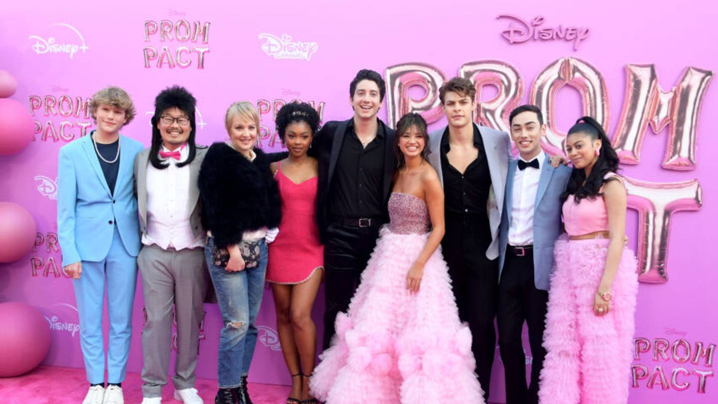 Prom Pact Is A Solid Addition To The Teen Romcom Genre