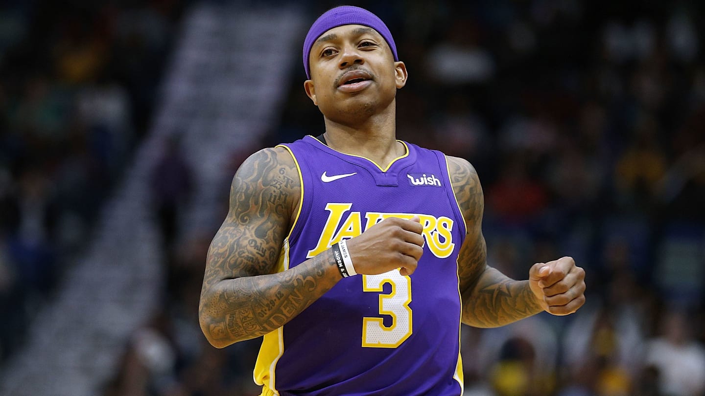 ¿Los Angeles Lakers deberían firmar al base Isaiah Thomas?