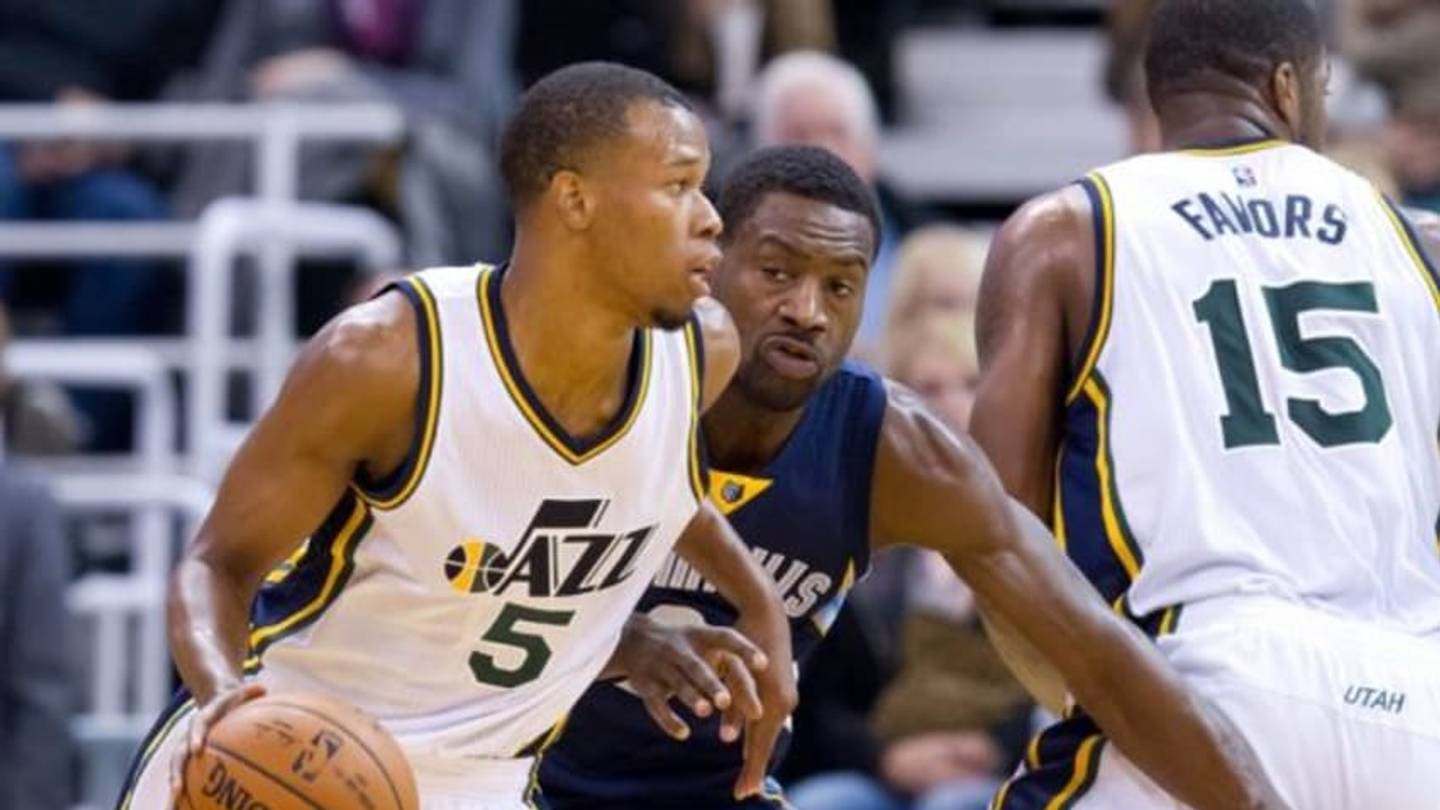 Utah Jazz: Rodney Hood Making Strides In His Second Year
