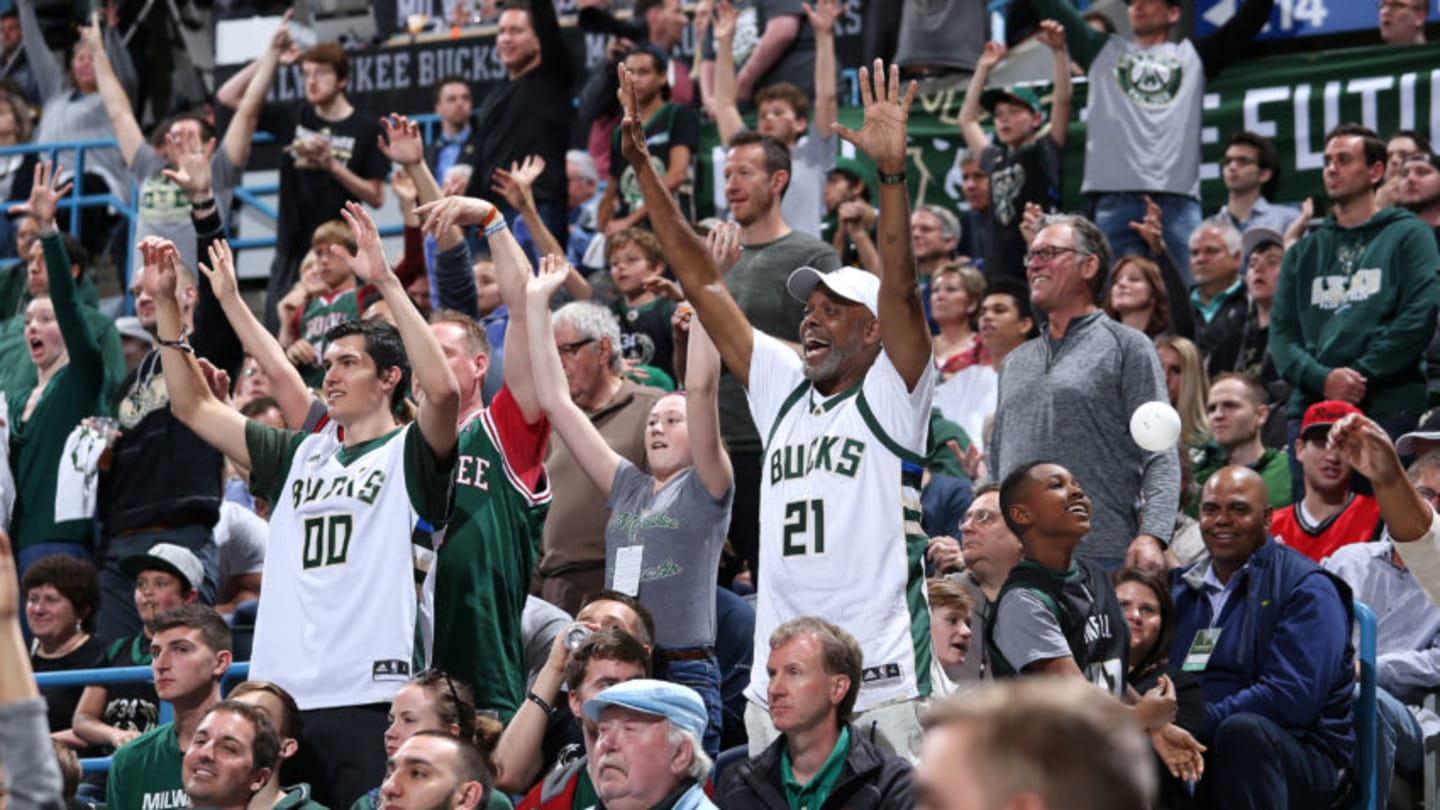 Milwaukee Bucks Daily: Season ticket sales soaring