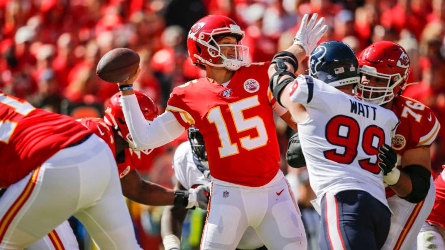 Top 5 deep-ball passers in the NFL entering the 2020 season