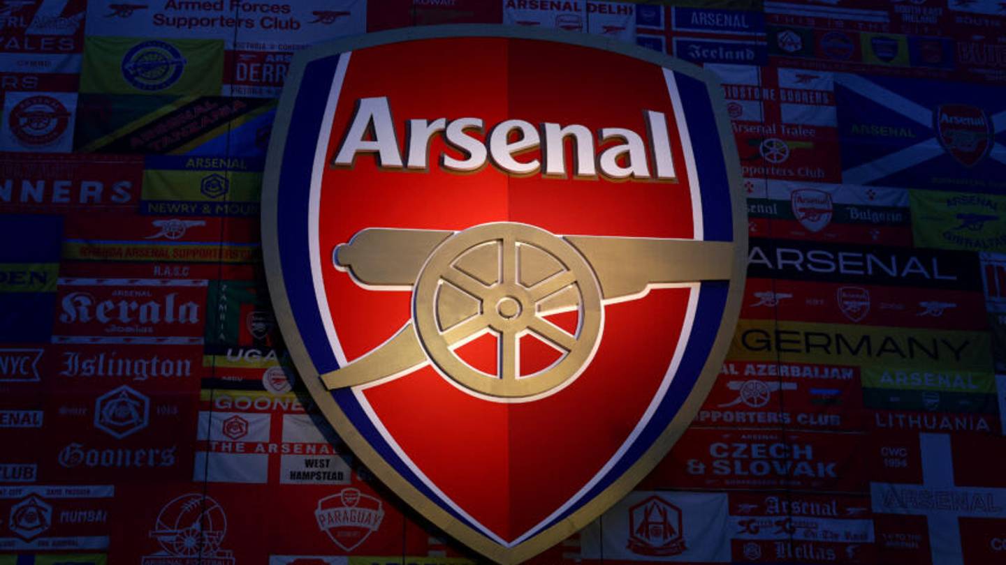 Celtic must sign Arsenal player for free this summer