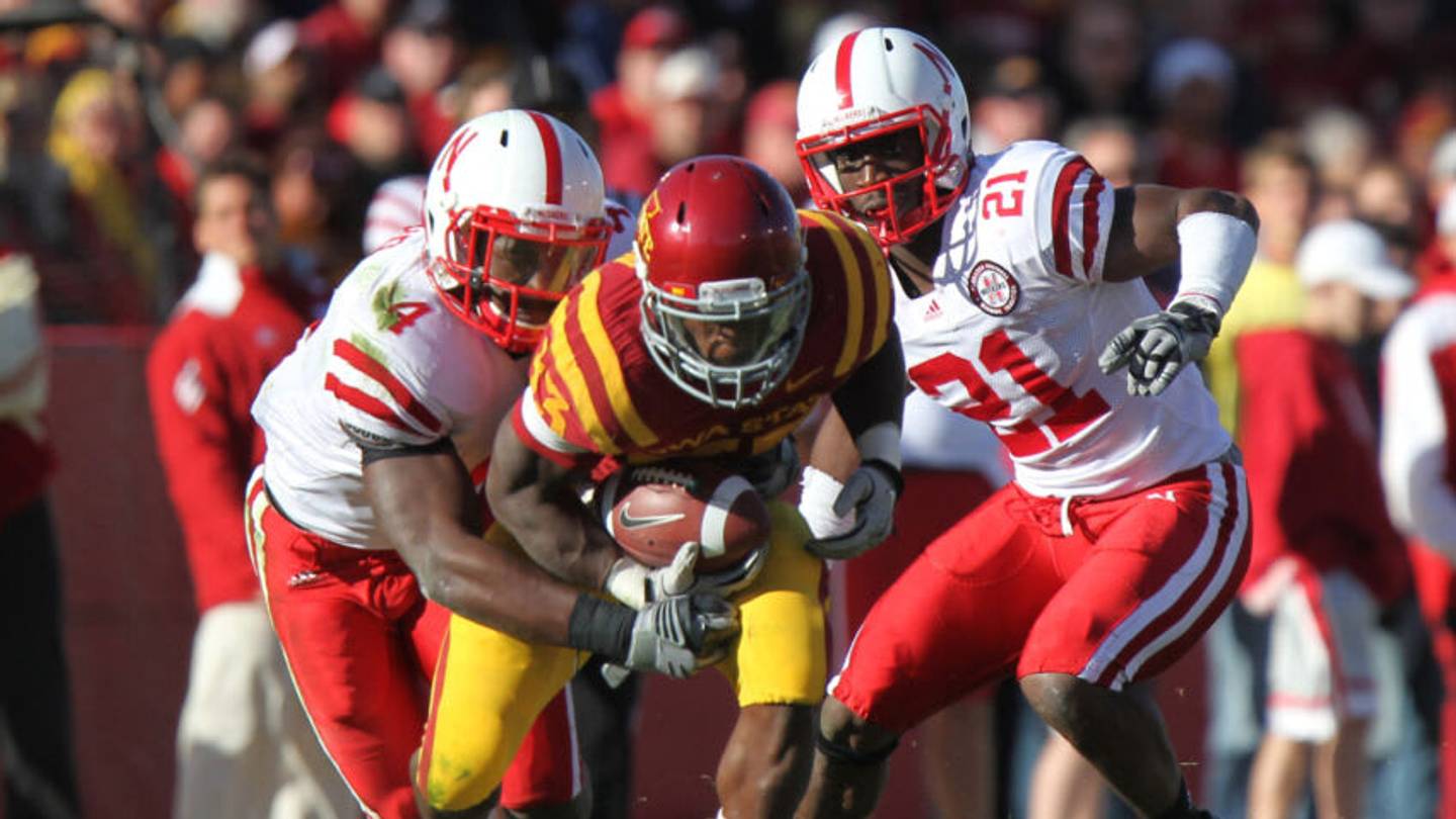 Nebraska Football to face old rival in latest bowl projections