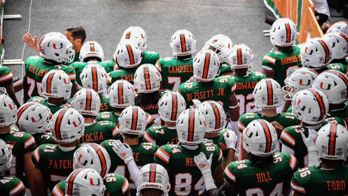 Miami football team still learning how to win