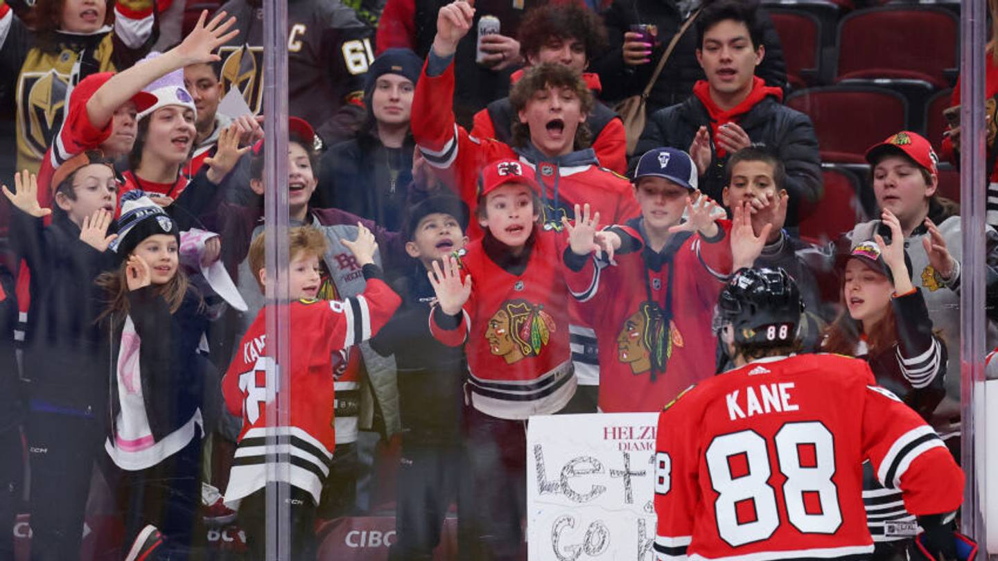 Chicago Blackhawks fans, clear your schedule on February 25th