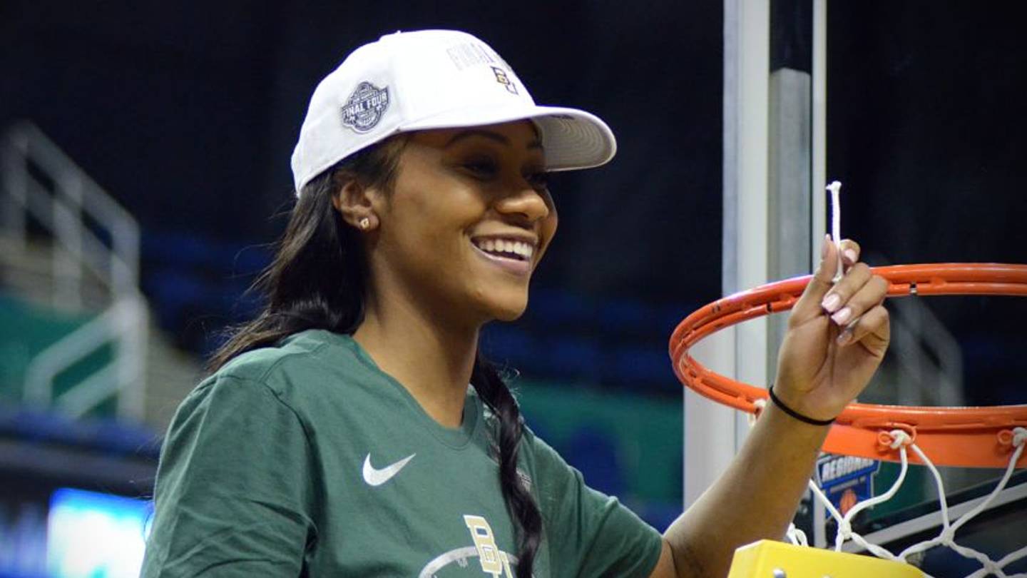 Chloe Jackson is still learning to celebrate with Baylor
