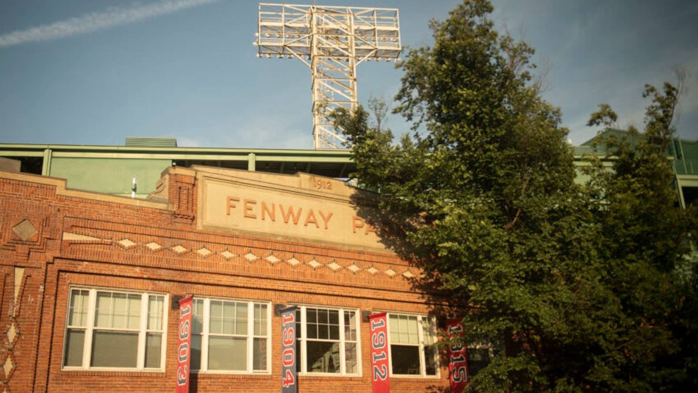 What to look for from Boston Red Sox prospect Miguel Bleis in 2023