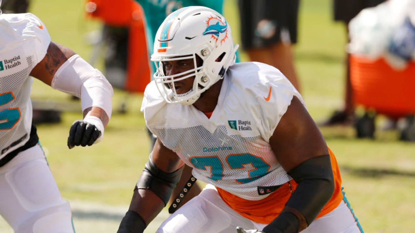 Miami Dolphins rookie left tackle Austin Jackson lands on injured reserve