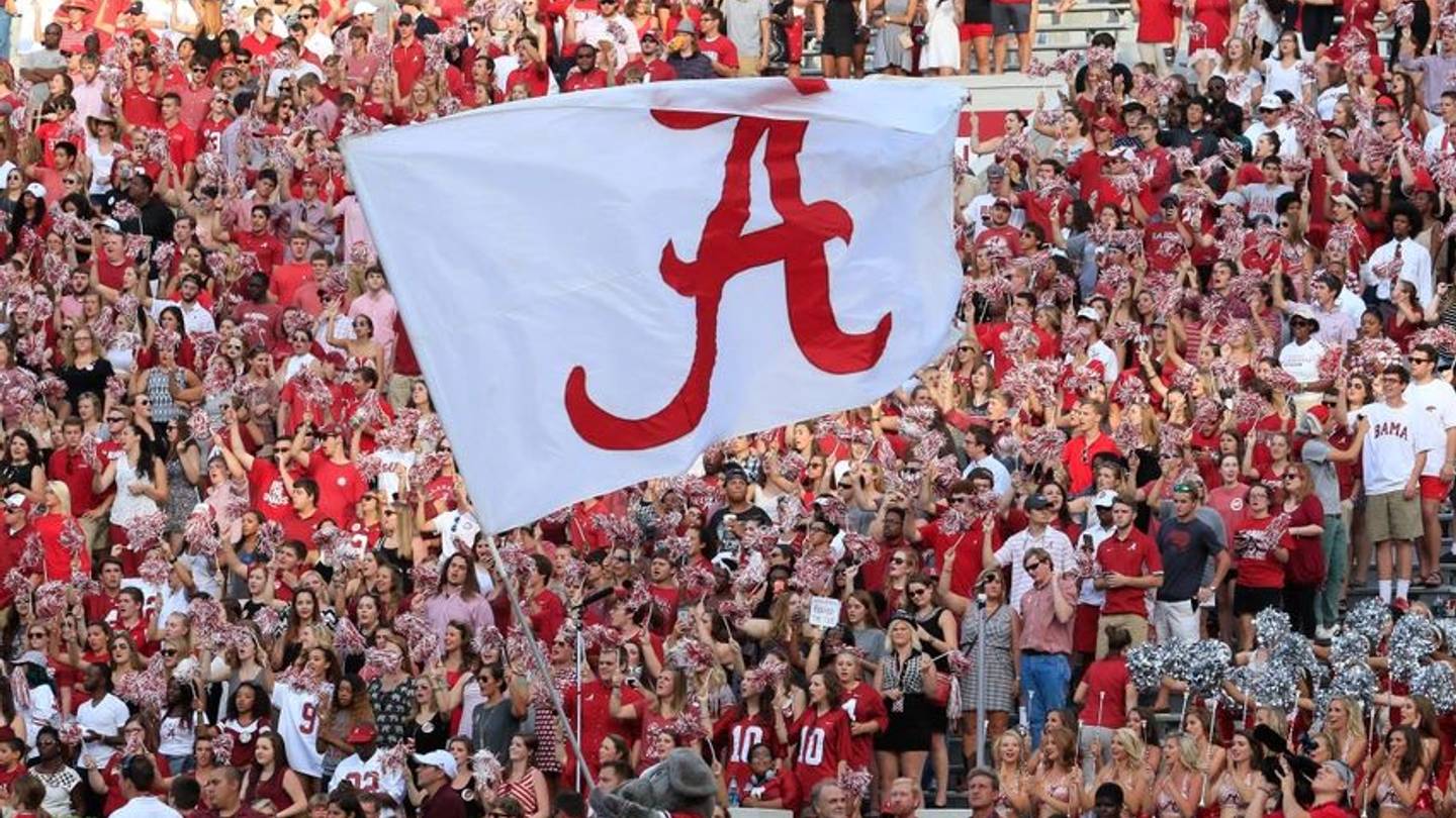 USC vs. Alabama: Looking Back at the History of the Series