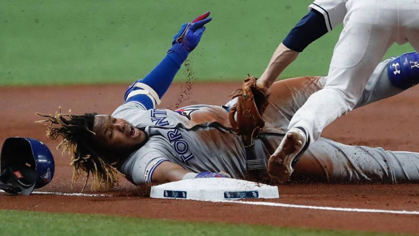 Vladdy Jr. Goes Swimming, Correa Makes a Big Change, Minnesota’s Big Finish