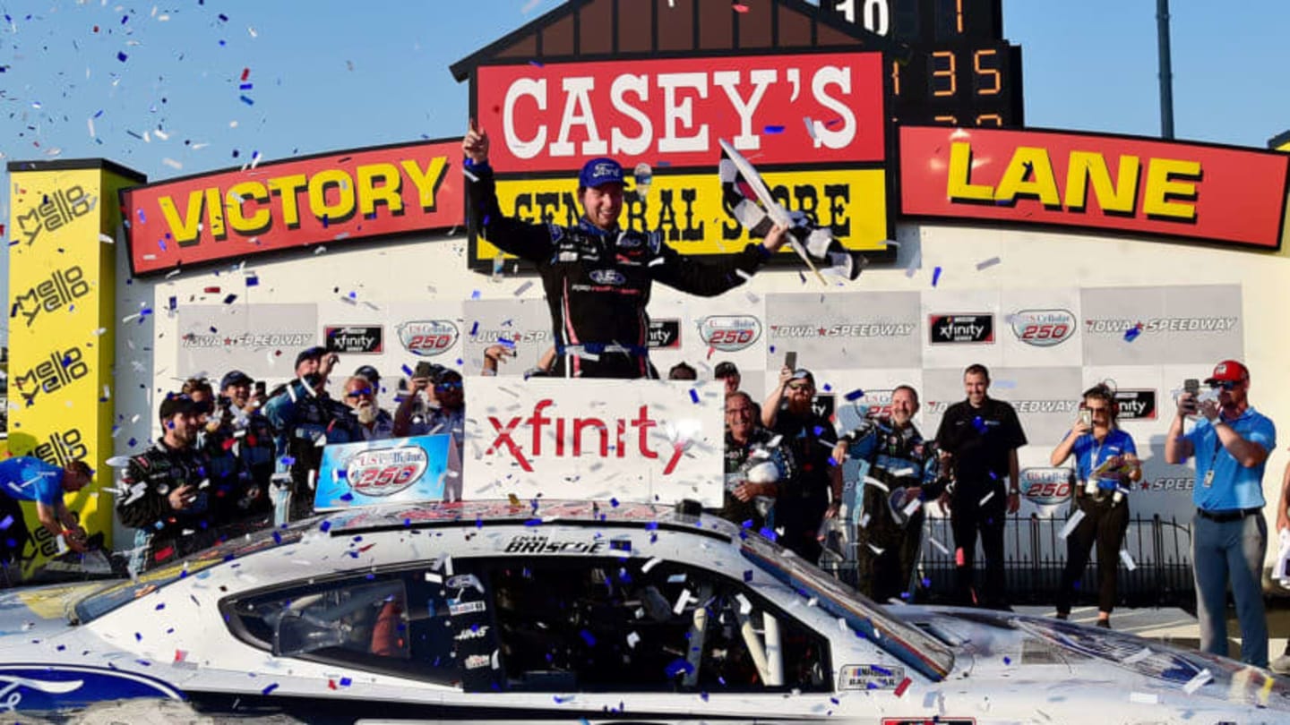 NASCAR Xfinity Series: Chase Briscoe wins 2019 U.S. Cellular 250