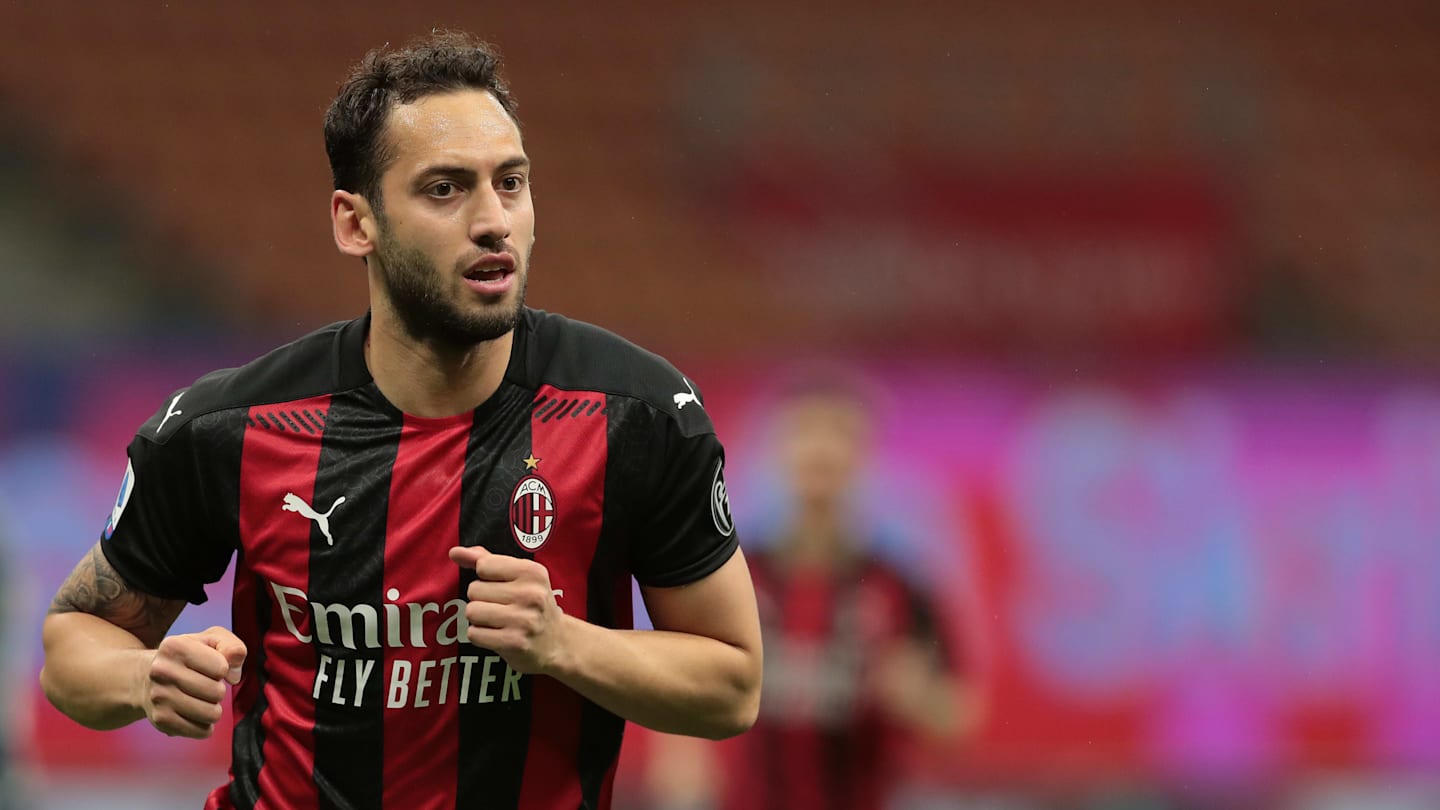 Calhanoglu sta trattando il Milan come una seconda scelta?