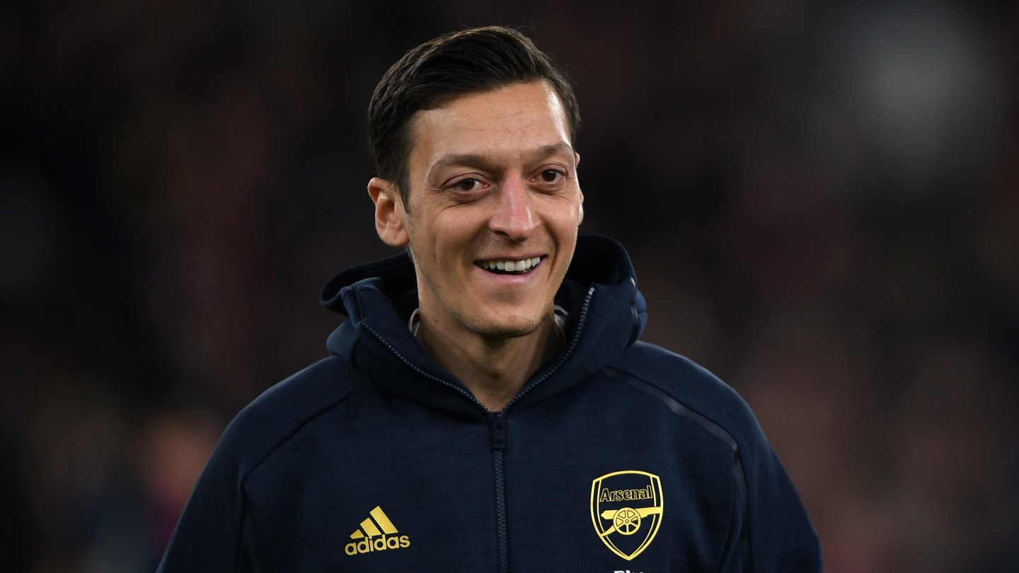 Mesut Ozil leaves Arsenal & completes move to Fenerbahce Mesut Ozil leaves Arsenal & completes move to Fenerbahce