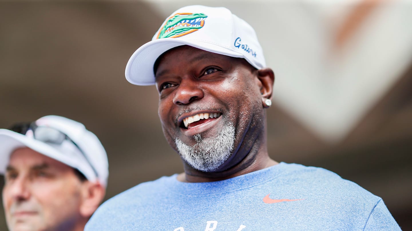 Emmitt Smith is the Father of the Year for Wanting His Son EJ to Forge ...