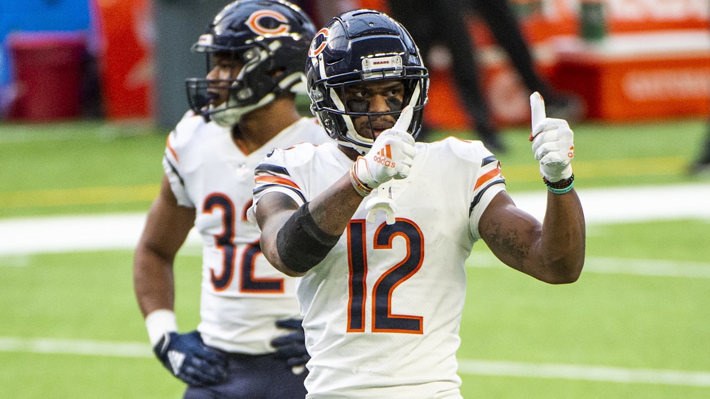 Sunday Night Football Fantasy Picks: Start 'Em, Sit 'Em for Bears vs ...