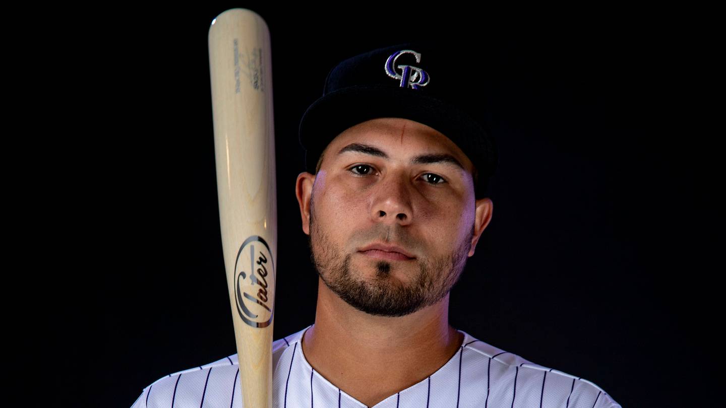 Cubs Reportedly Sign Outfielder Noel Cuevas to Minor-League Deal