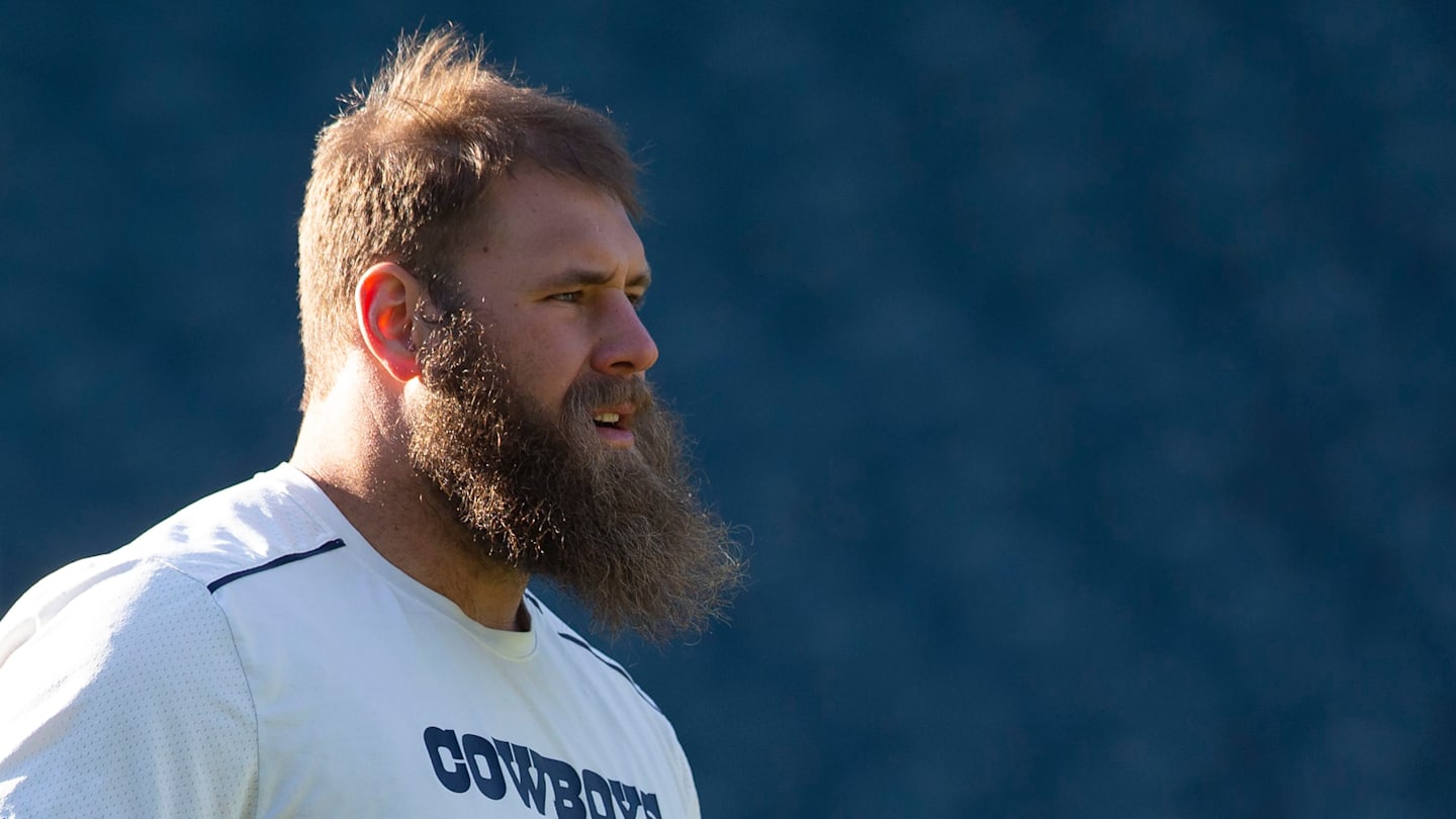 Travis Frederick Surprisingly Retires From NFL at 29 in Major Hit to ...