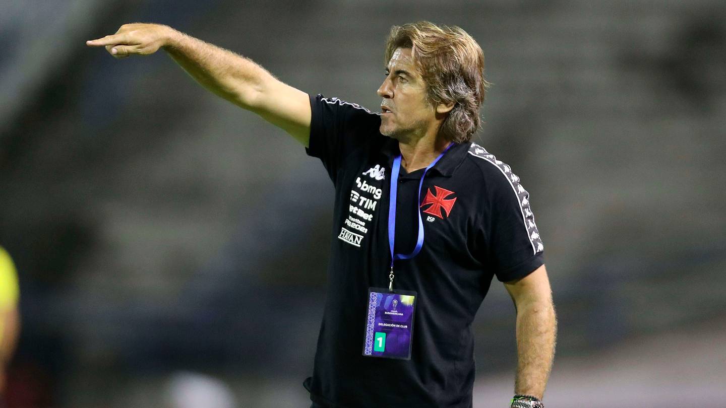 Sá Pinto elogia postura do Vasco em vitória sobre o Santos ...