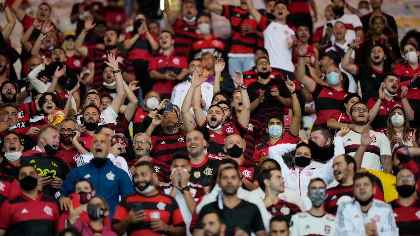 Coletivo LGBTQ+ formaliza denúncia de homofobia em jogo entre Flamengo ...