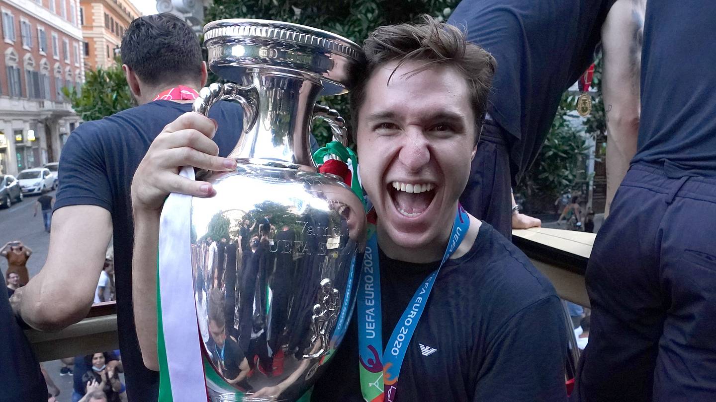 100 juta euro disiapkan Chelsea untuk Federico Chiesa