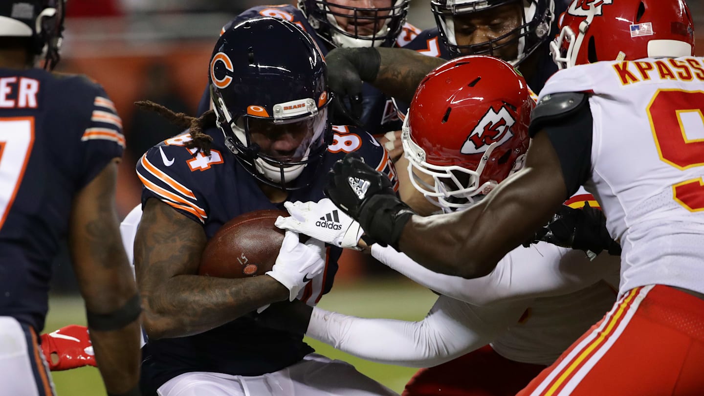 3 Bears Veterans Fighting for Their Jobs After the NFL Draft