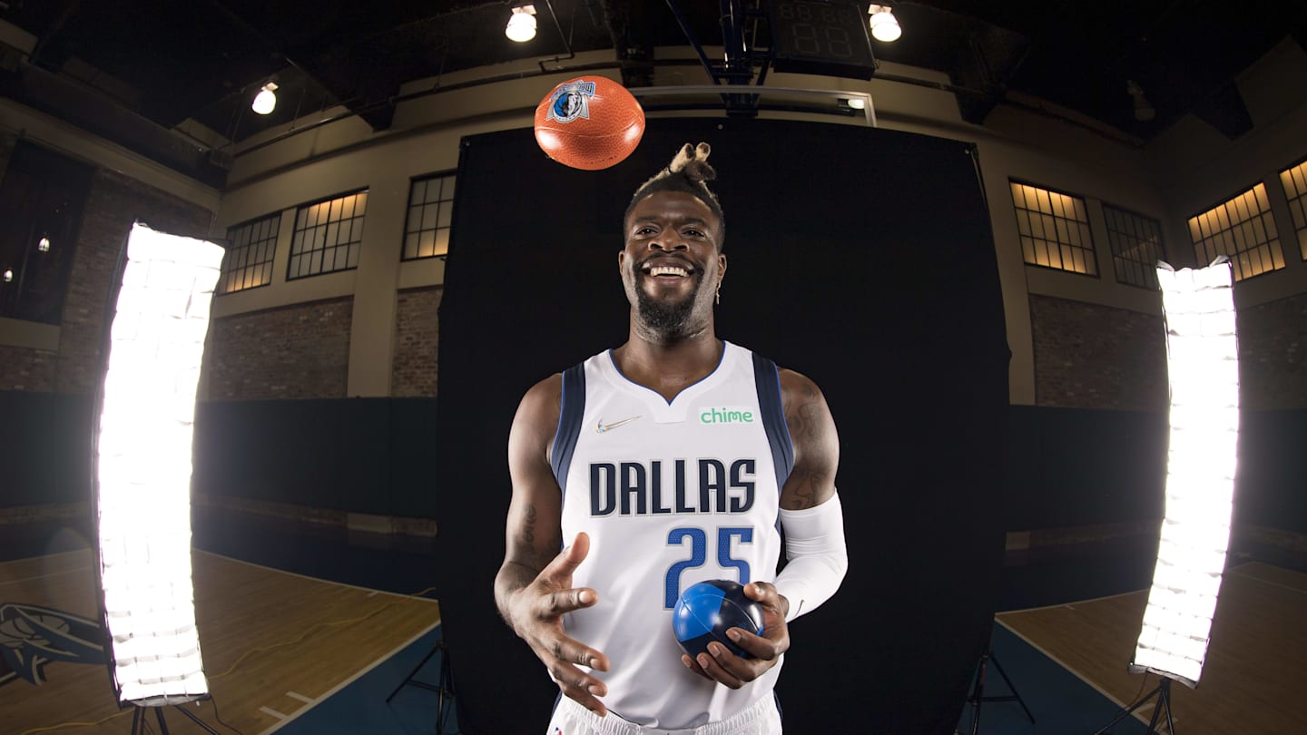 Mavericks: Reggie Bullock and Frank Ntilikina miss practice