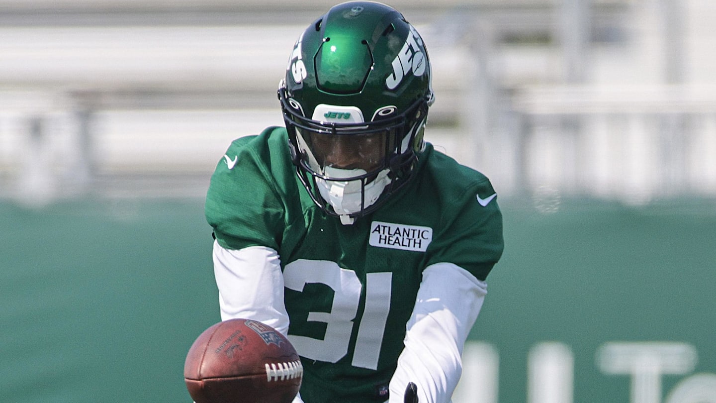 NY Jets release CB Blessuan Austin in surprising move