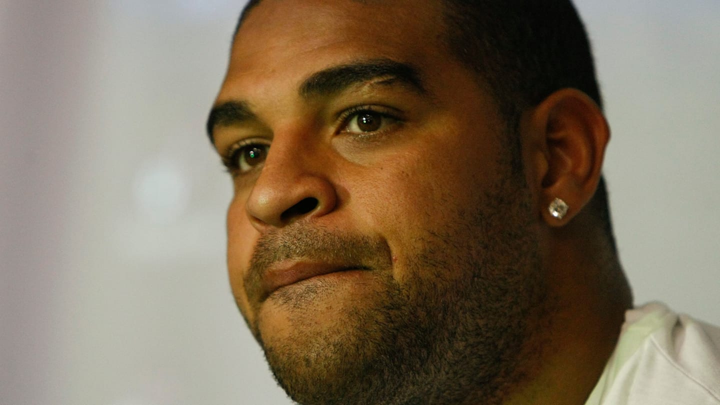 Adriano l'Imperatore: la storia dell'attaccante brasiliano tra doti ...